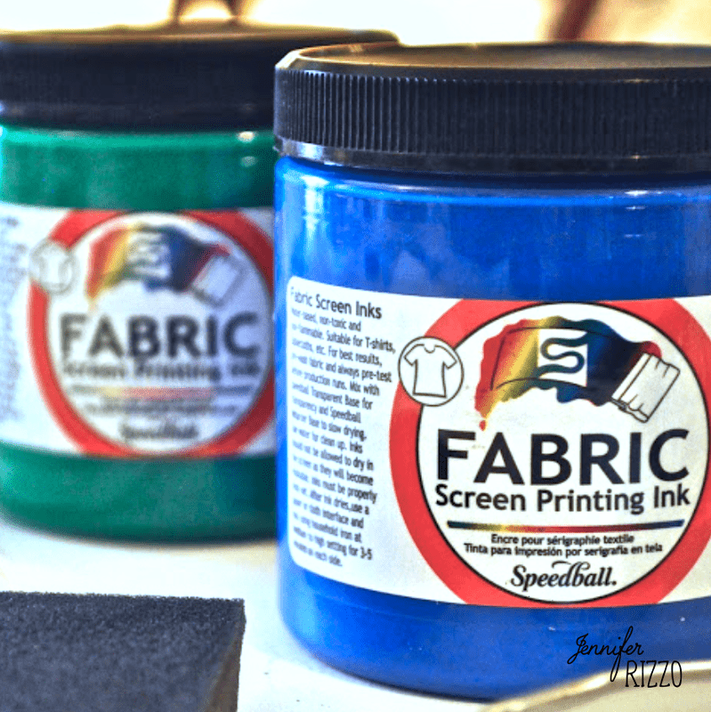 DIY Stenciled Linen Pillows..... - Jennifer Rizzo