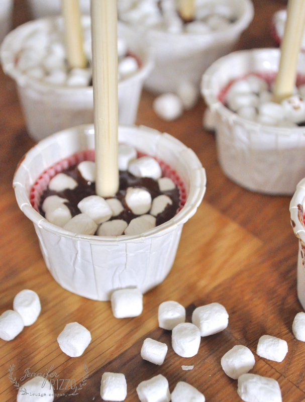 Make mini marshmallow hot cocoa cups - Jennifer Rizzo