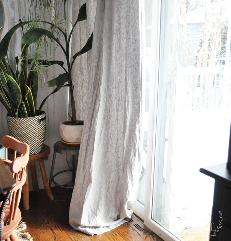 Remove Wrinkles with Steam from Drapery and Curtains - Jennifer Rizzo