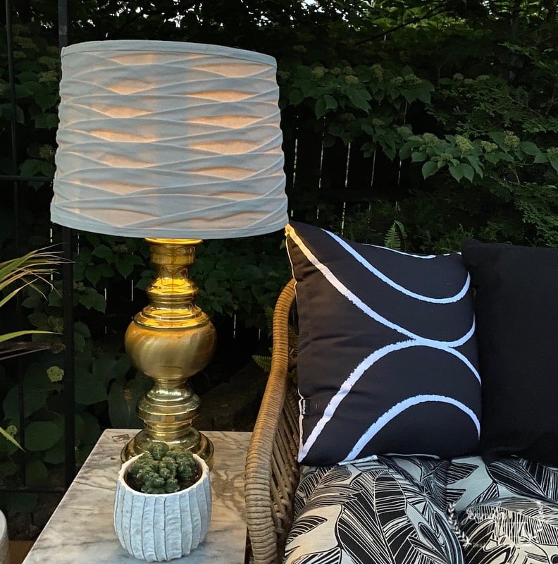 DIY Solar Power Table Lamp - Jennifer Rizzo