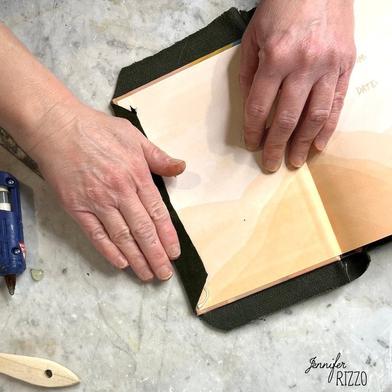 Creating Vintage-Inspired Green Velvet Display Books - Jennifer Rizzo