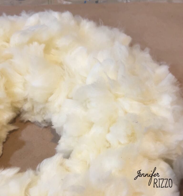 Make a Cozy and Woolly Yarn Wreath - Jennifer Rizzo